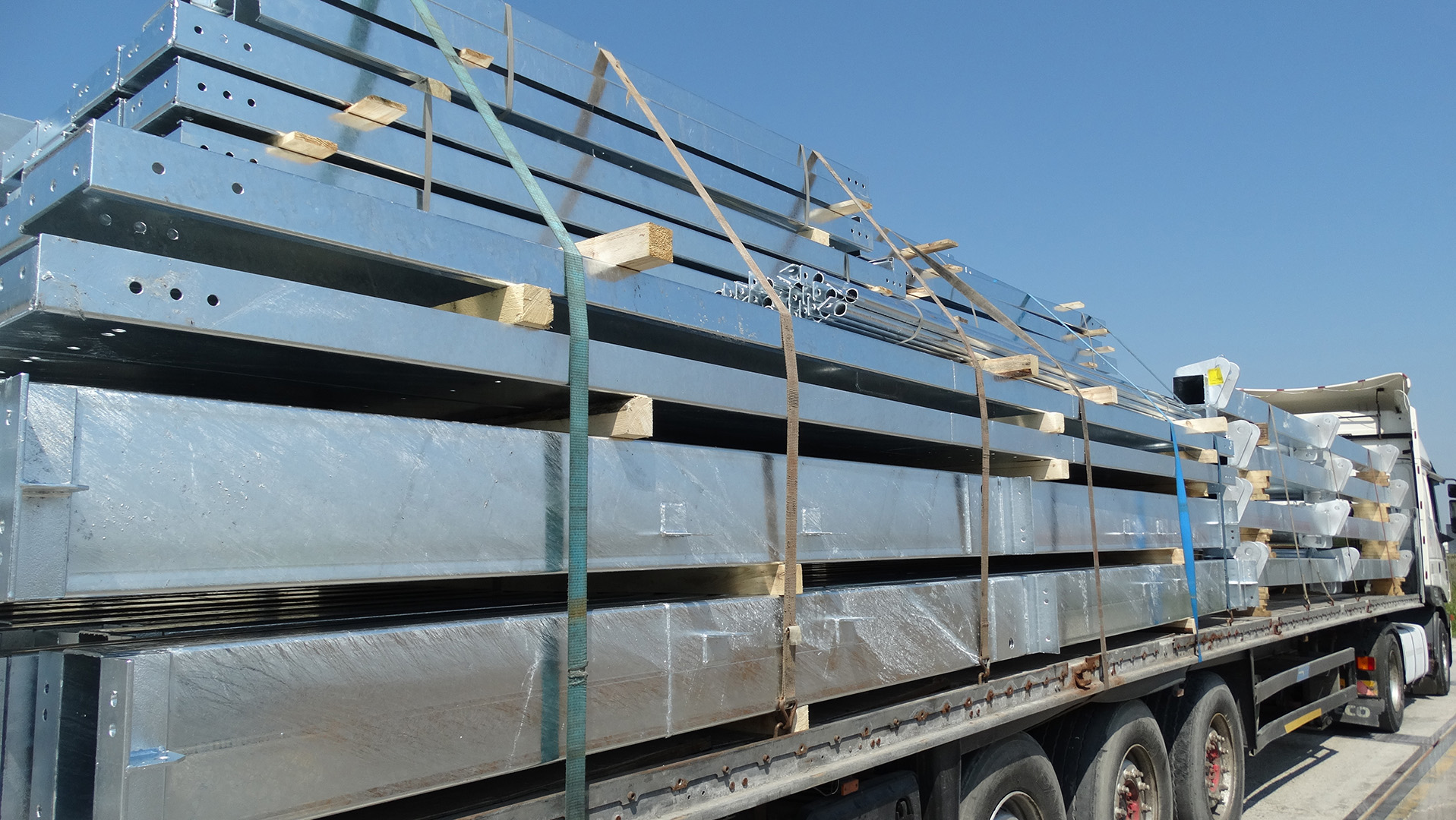 Acier galvanisé - Ilumineco